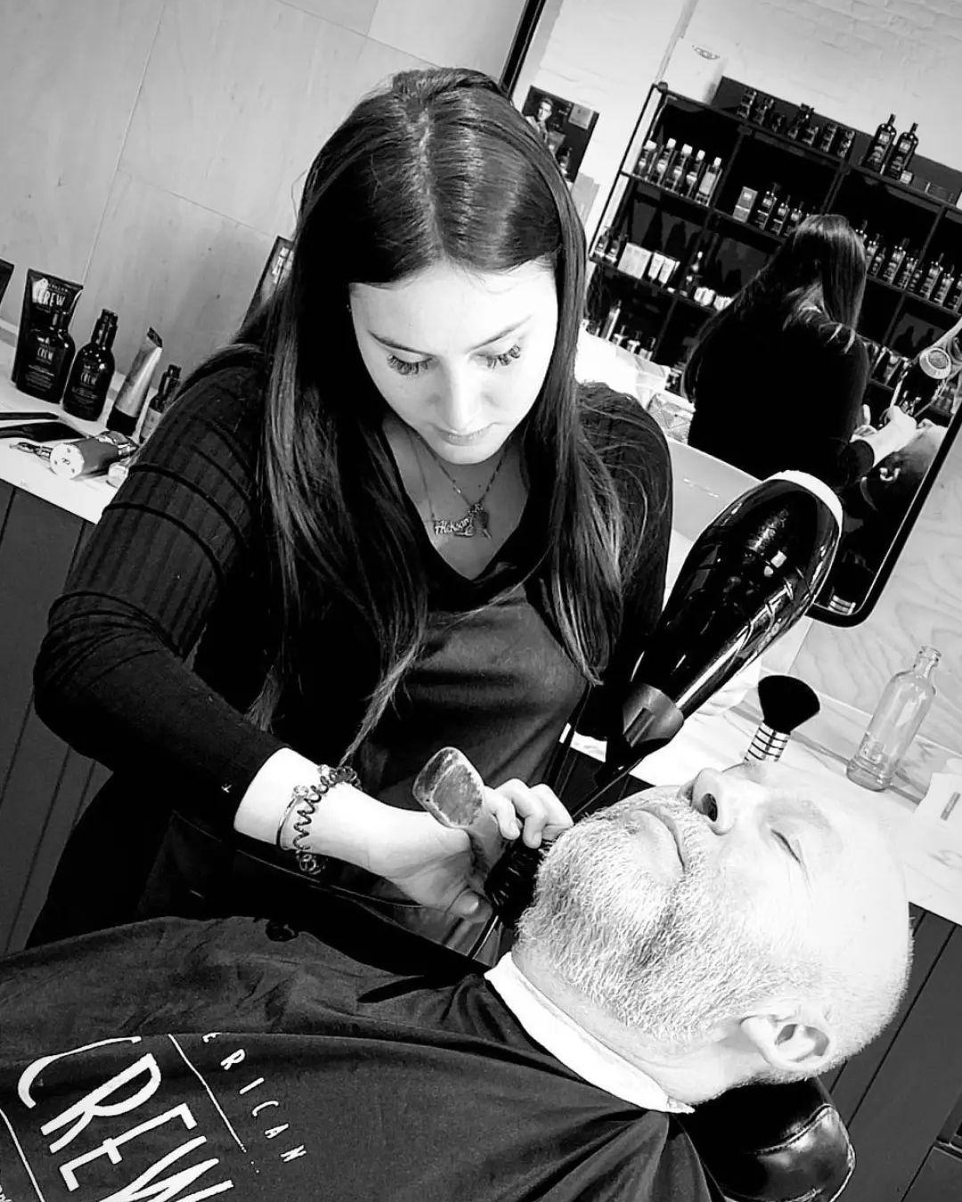 Aleksandra Barber – A votre service à Braine-l’alleud